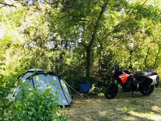 Le Camping Moto - Rhone Alpes - Frankrijk - MotorCamping
